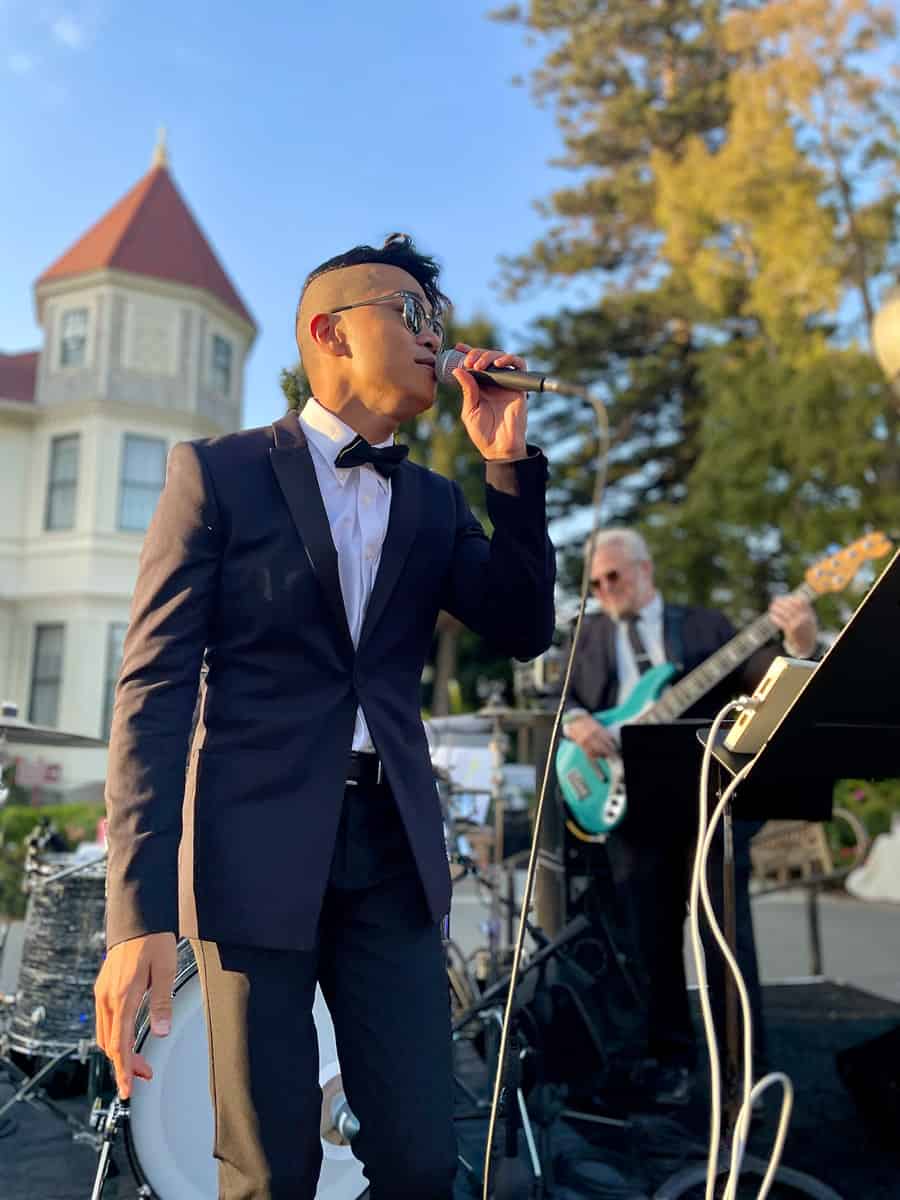 Electric Feel Band